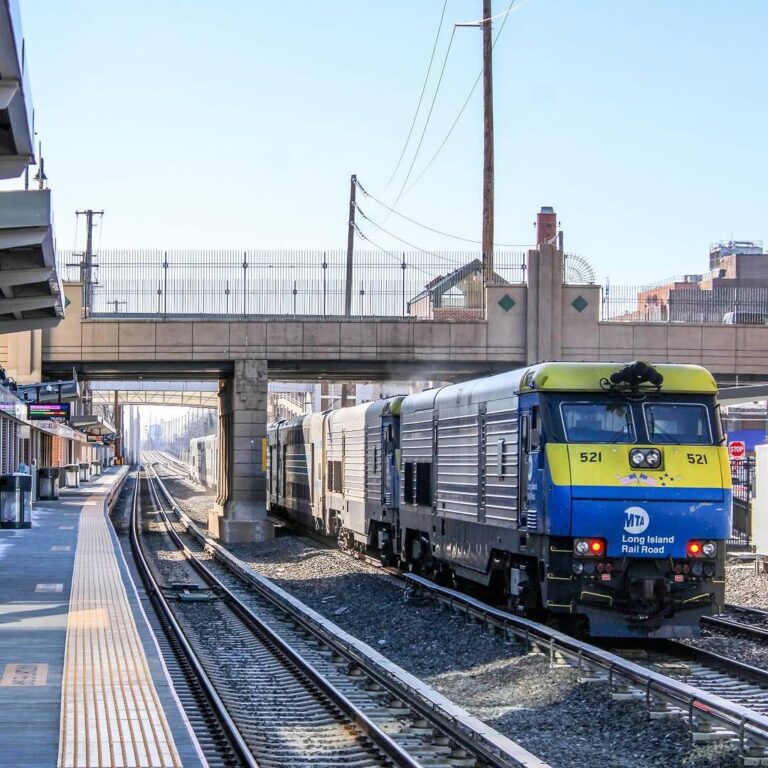 LIRR Huntington Station – Port Jefferson Branch Travel Guide